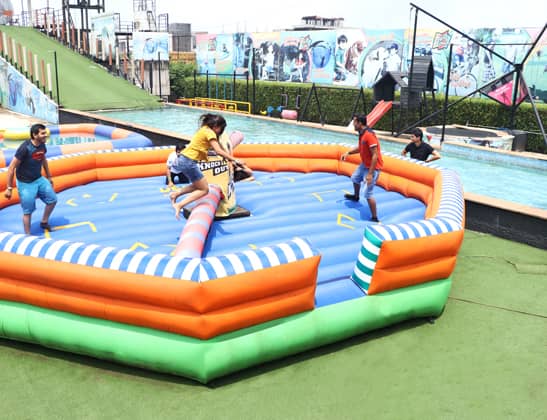 Enjoy Adventure Activities near Mumbai at Della Adventure Park